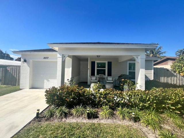3 bedroom luxury Villa for rent in Stuart, Florida