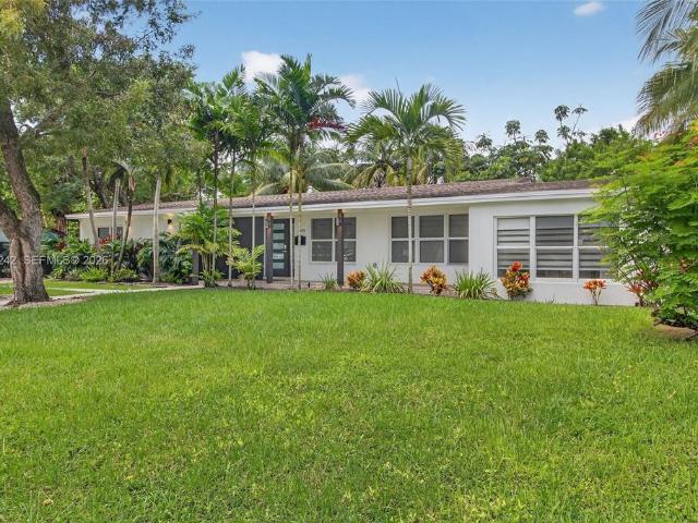 3 bedroom luxury Villa for rent in South Miami, United States