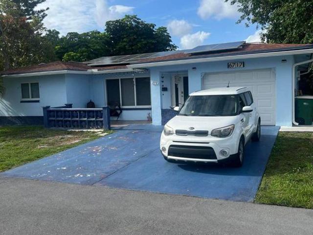 3 bedroom luxury Villa for rent in Tamarac, United States