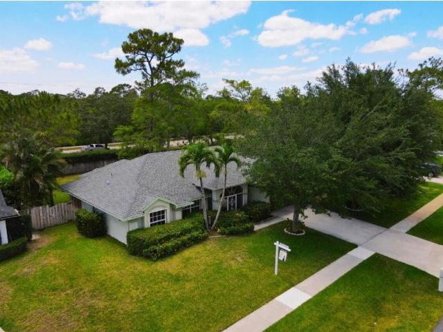 3 bedroom luxury Villa for rent in Wellington, United States