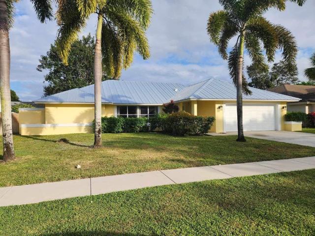 3 bedroom luxury Villa for rent in Wellington, United States