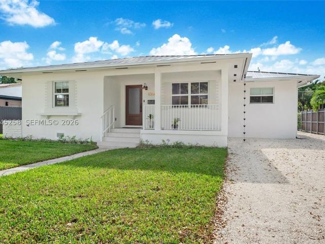 3 bedroom luxury Villa for rent in West Miami, United States