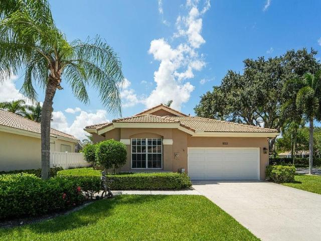 3 bedroom luxury Villa for rent in West Palm Beach, Florida