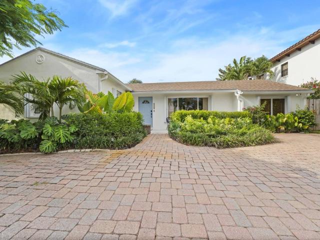 3 bedroom luxury Villa for rent in West Palm Beach, Florida