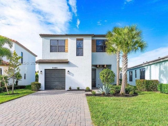 3 bedroom luxury Villa for rent in Westlake, Florida