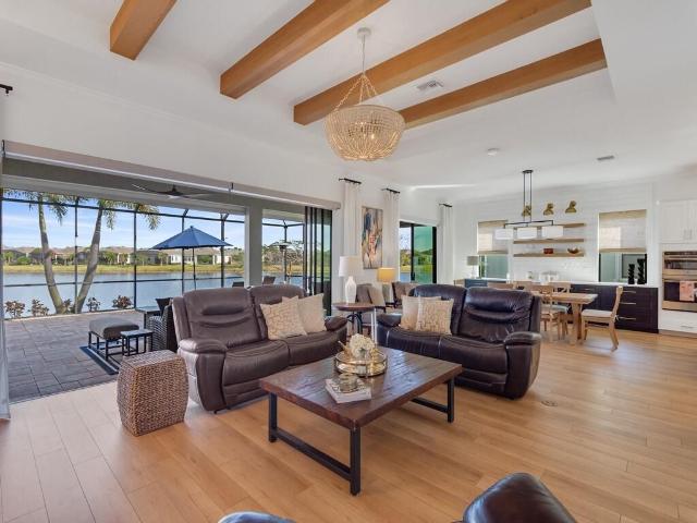 3 bedroom luxury Villa for sale in Melbourne, Florida