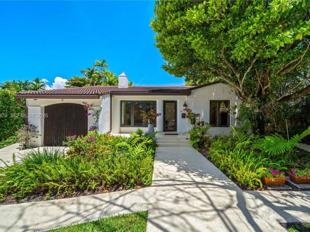 3 bedroom luxury Villa for sale in Miami Beach, Florida