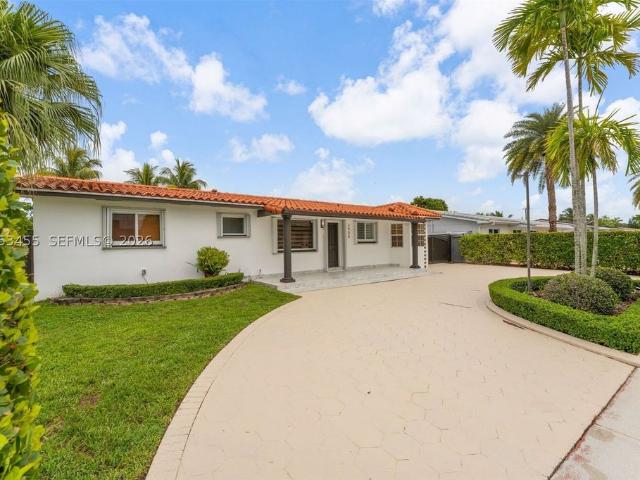 3 bedroom luxury Villa for sale in Miami, Florida