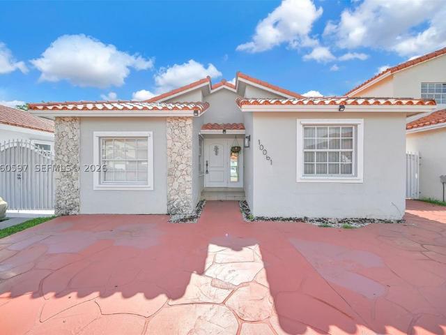 3 bedroom luxury Villa for sale in Miami, Florida