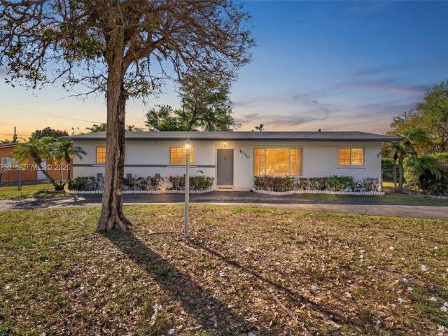 3 bedroom luxury Villa for sale in Miami, Florida