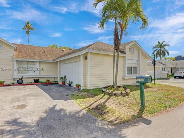 3 bedroom luxury Villa for sale in Miami, Florida