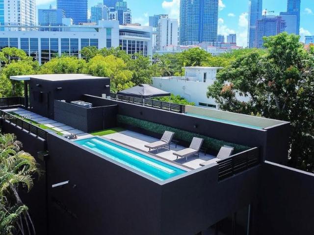 3 bedroom luxury Villa for sale in Miami, Florida
