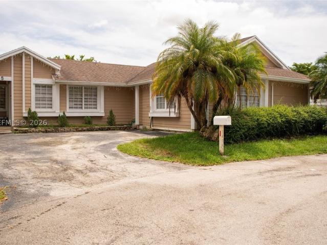 3 bedroom luxury Villa for sale in Miami, Florida