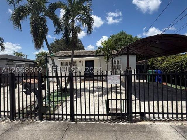 3 bedroom luxury Villa for sale in Miami, Florida