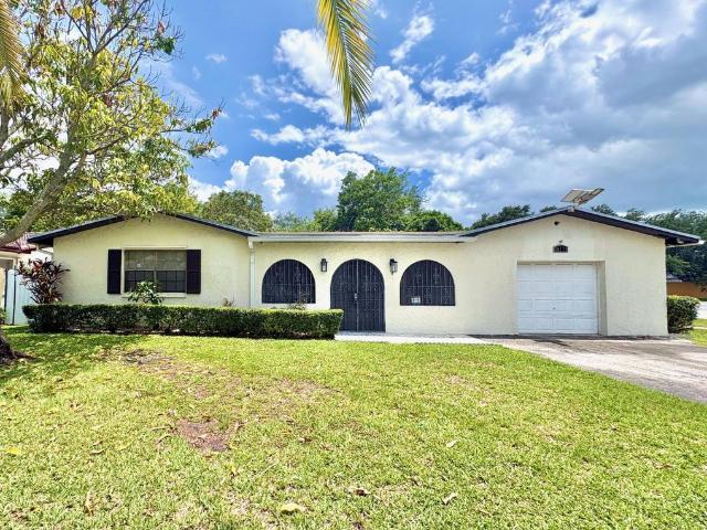 3 bedroom luxury Villa for sale in Miami, Florida