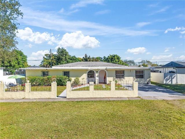 3 bedroom luxury Villa for sale in Miami, Florida
