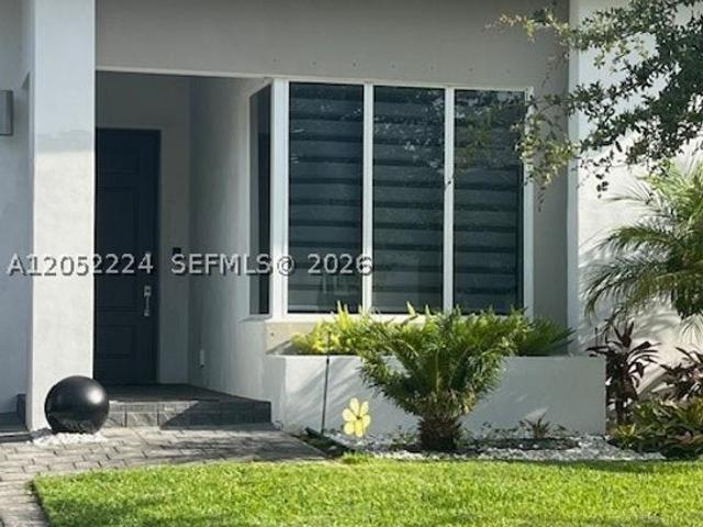 3 bedroom luxury Villa for sale in Miami, Florida