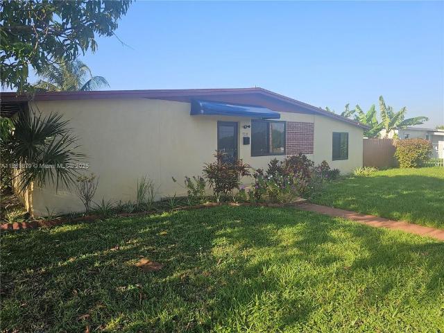 3 bedroom luxury Villa for sale in Miami Gardens, Florida