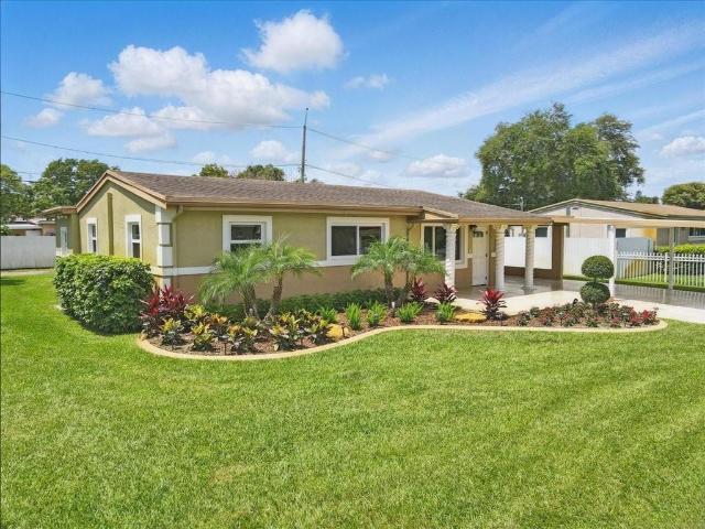 3 bedroom luxury Villa for sale in Miami Gardens, Florida