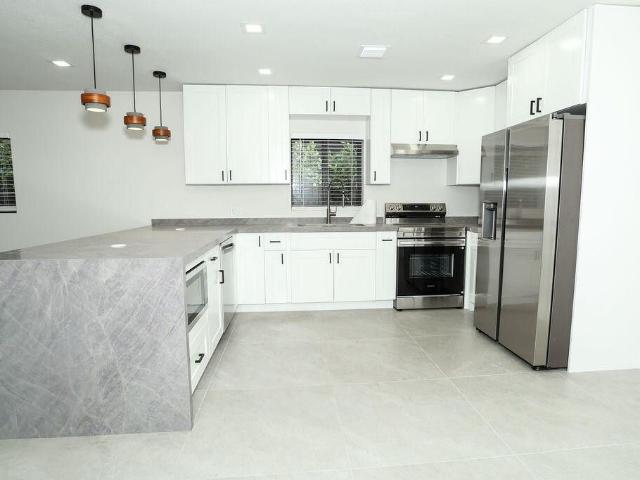 3 bedroom luxury Villa for sale in Miami Gardens, United States