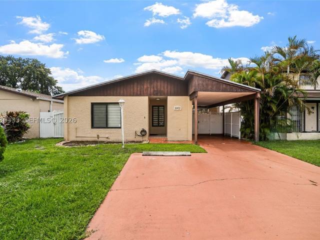3 bedroom luxury Villa for sale in Miami Gardens, United States
