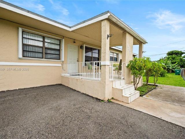 3 bedroom luxury Villa for sale in Miami Heights Trailer Park, United States