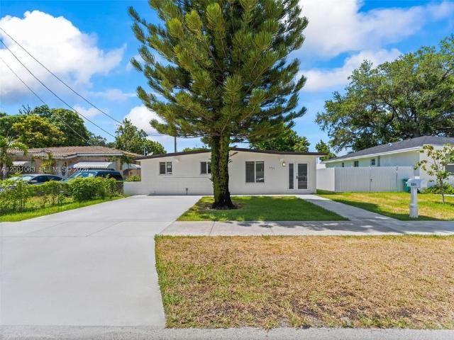 3 bedroom luxury Villa for sale in Miami Heights Trailer Park, United States