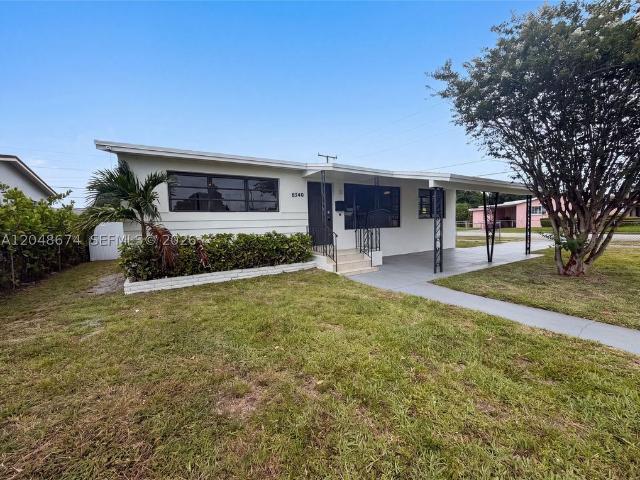 3 bedroom luxury Villa for sale in Miami Heights Trailer Park, United States
