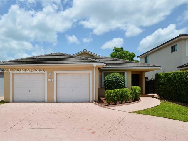 3 bedroom luxury Villa for sale in Miami Lakes, United States