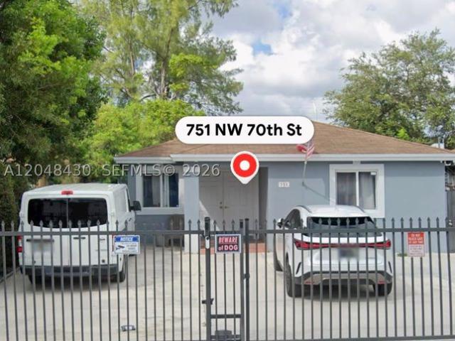 3 bedroom luxury Villa for sale in Miami Shores, Florida