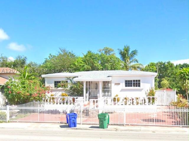 3 bedroom luxury Villa for sale in Miami Shores, Florida