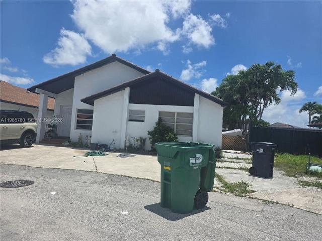 3 bedroom luxury Villa for sale in Miami Terrace Mobile Home, Florida
