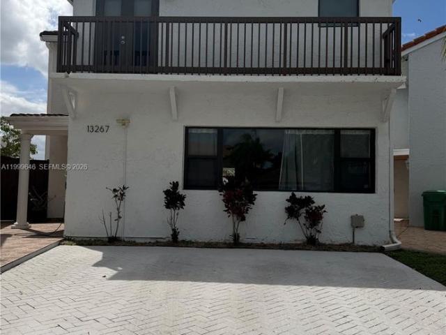 3 bedroom luxury Villa for sale in Miami Terrace Mobile Home, United States