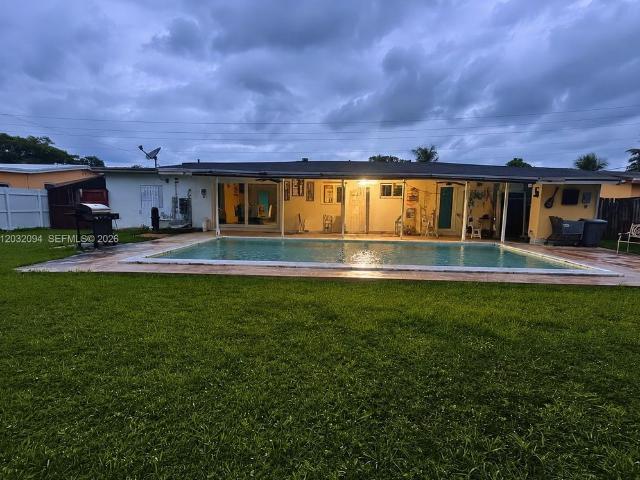 3 bedroom luxury Villa for sale in Miramar, Florida