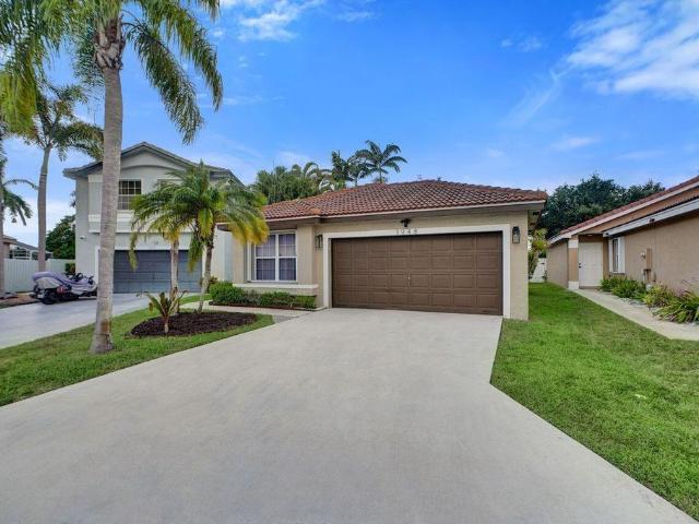 3 bedroom luxury Villa for sale in Miramar, United States