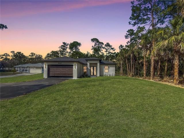 3 bedroom luxury Villa for sale in Naples, United States