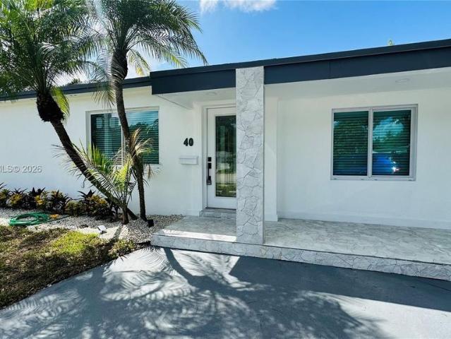 3 bedroom luxury Villa for sale in North Miami, Florida
