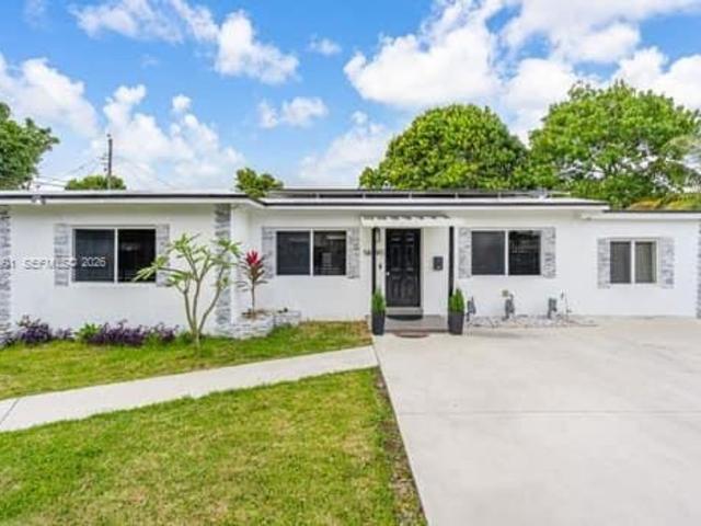 3 bedroom luxury Villa for sale in North Miami, Florida
