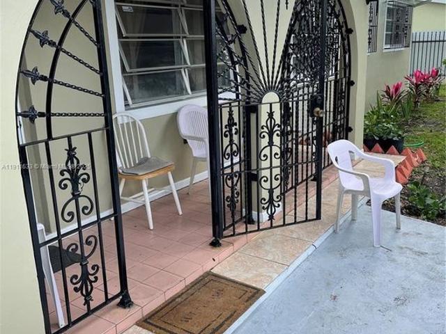 3 bedroom luxury Villa for sale in North Miami, United States
