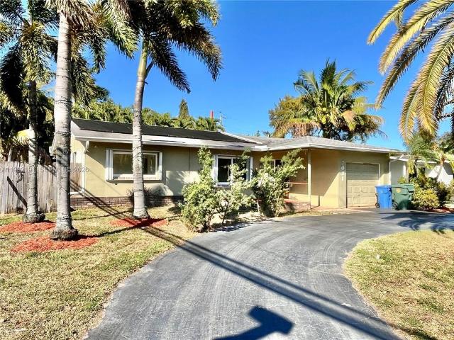 3 bedroom luxury Villa for sale in Oakland Park, Florida
