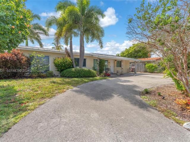 3 bedroom luxury Villa for sale in Oakland Park, Florida