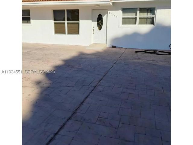3 bedroom luxury Villa for sale in Opa locka North historical, United States
