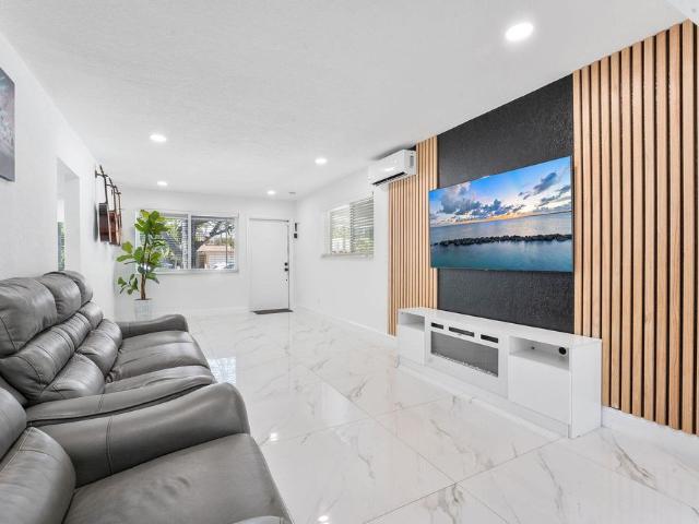 3 bedroom luxury Villa for sale in Aventura, United States