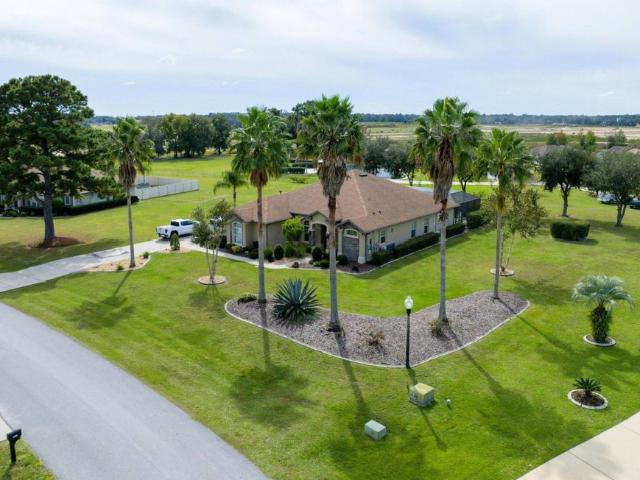 3 bedroom luxury Villa for sale in Belleview, Florida