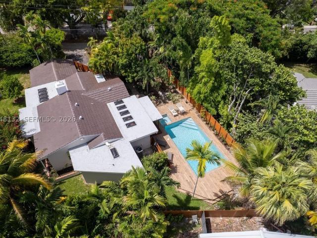 3 bedroom luxury Villa for sale in Biscayne Park, Florida
