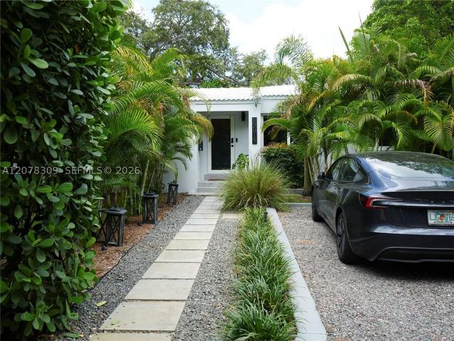 3 bedroom luxury Villa for sale in Biscayne Park, United States