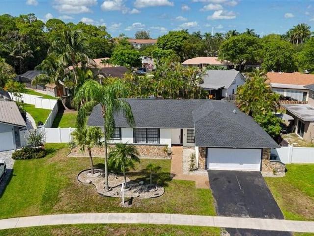 3 bedroom luxury Villa for sale in Boca Raton, Florida