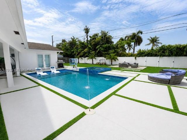 3 bedroom luxury Villa for sale in Boca Raton, Florida