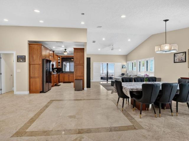 3 bedroom luxury Villa for sale in Boca Raton, Florida