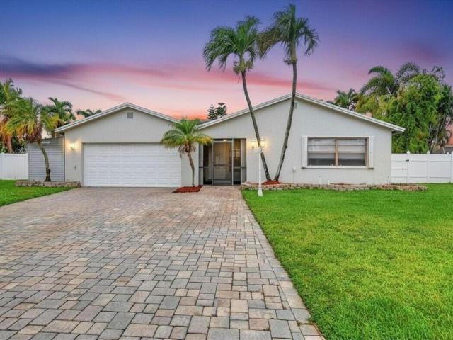 3 bedroom luxury Villa for sale in Boca Raton, Florida